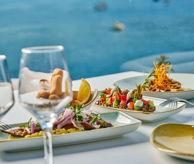 Why Stay with Us | Lindos Royal Resort | Lindos Hotels Group